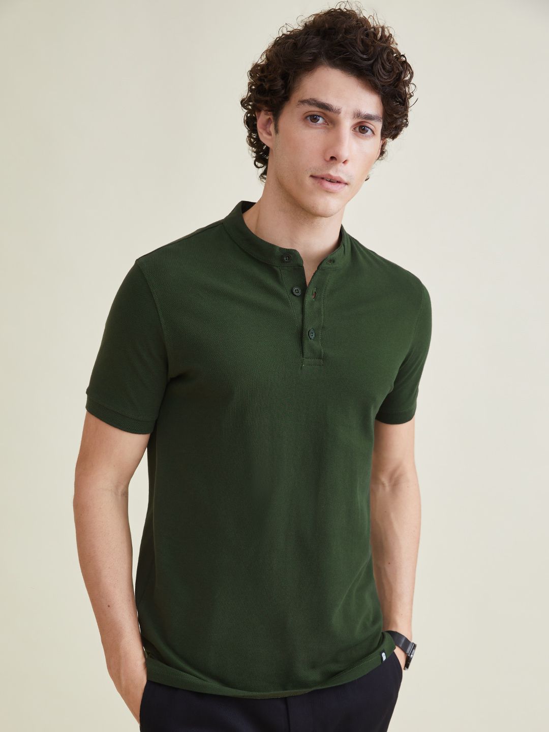 Buy Plain Solid T-shirts, Solid merchandise Online in India