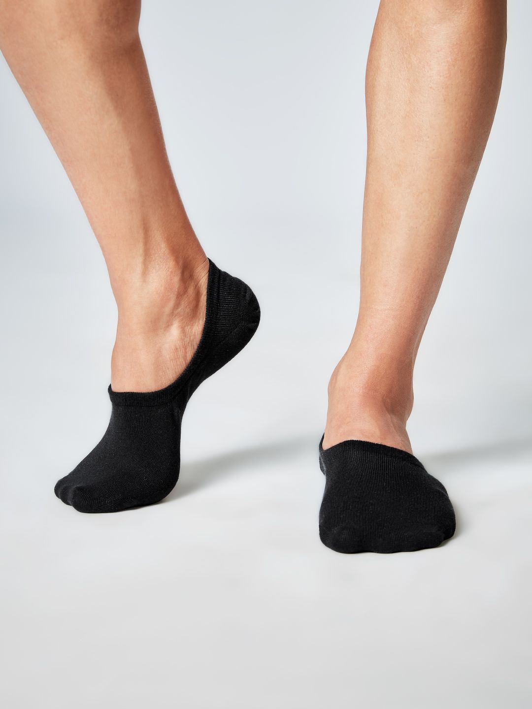 Buy Deadpool: Suit Full Length Socks Online at The Souled Store