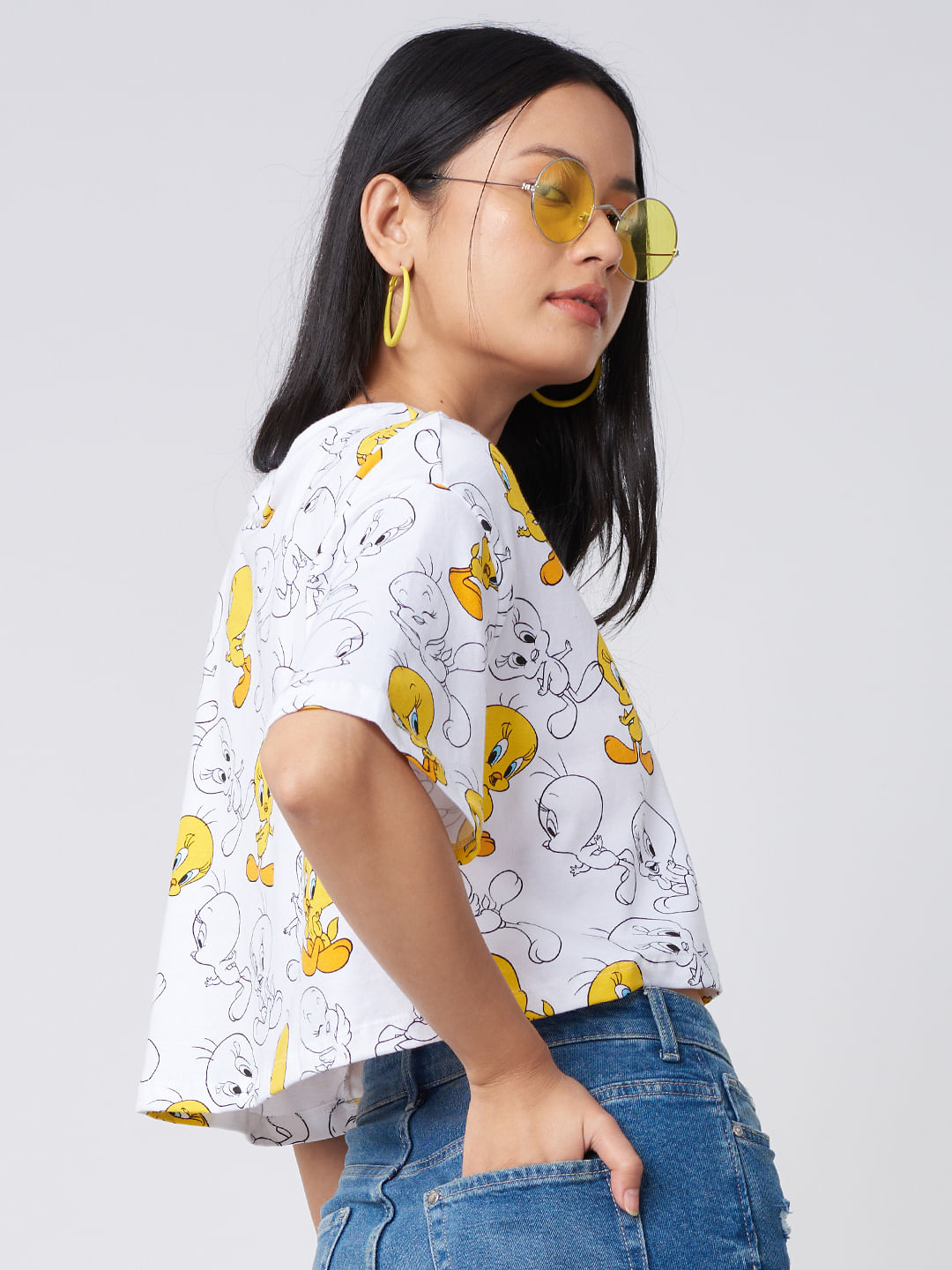 Buy Looney Tunes Tweety Pattern Womens Oversized Cropped T Shirts Online