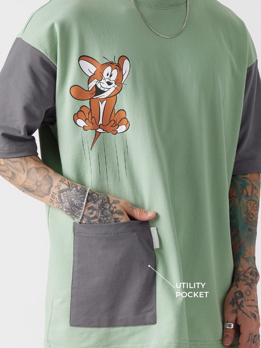 Buy Tom & Jerry: Toasted Oversized T-Shirts Online