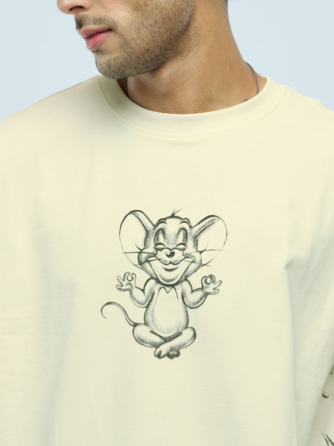 Buy Tom And Jerry: Angry Tom Oversized T-Shirts Online