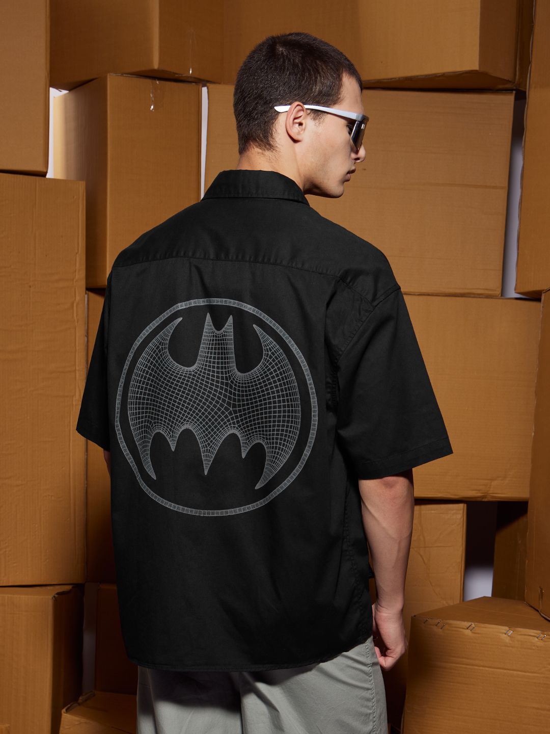 Buy Batman: Logo Men Utility Shirt Online