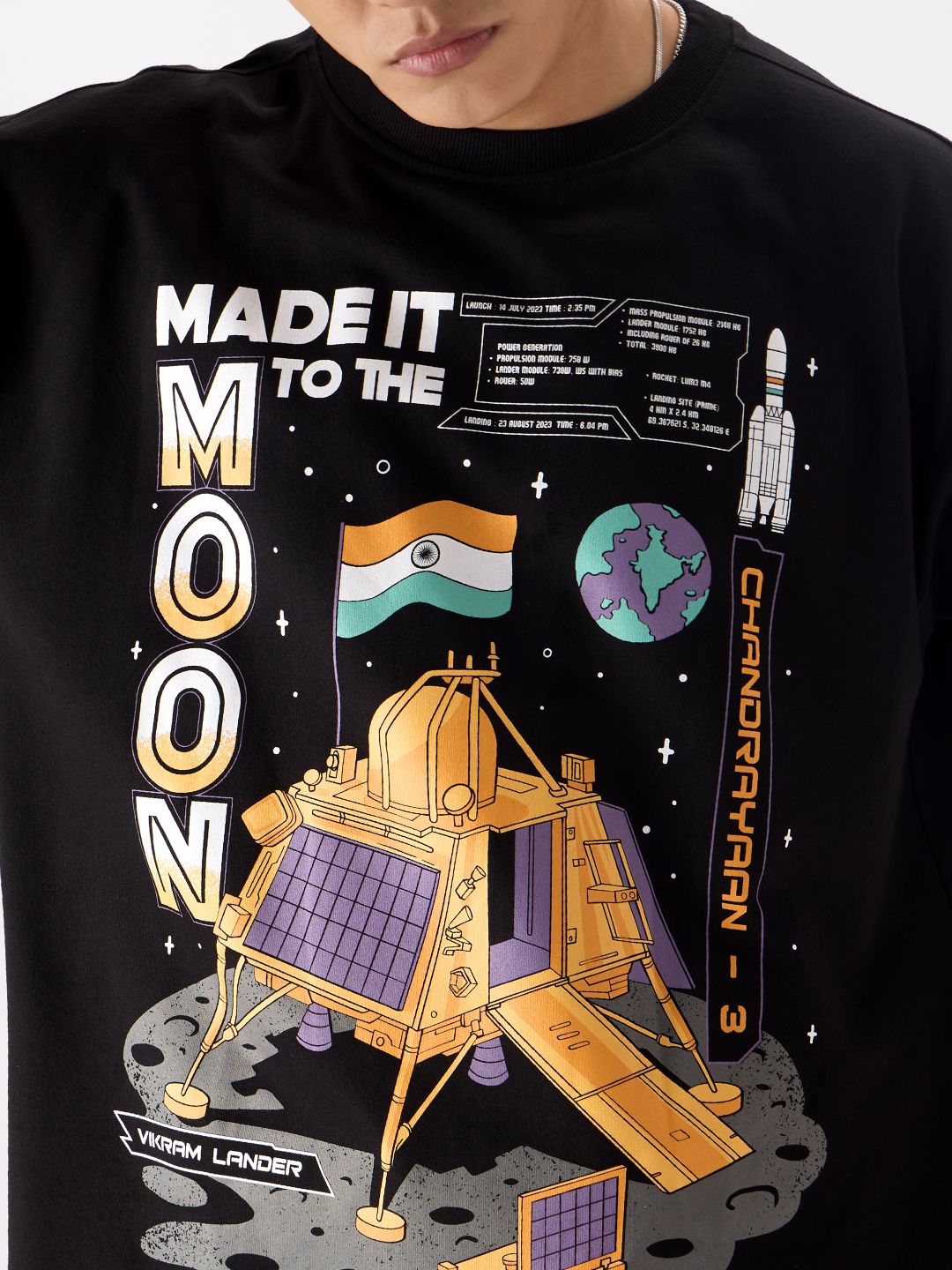 Buy ISRO: At The Moon Oversized T-Shirts Online