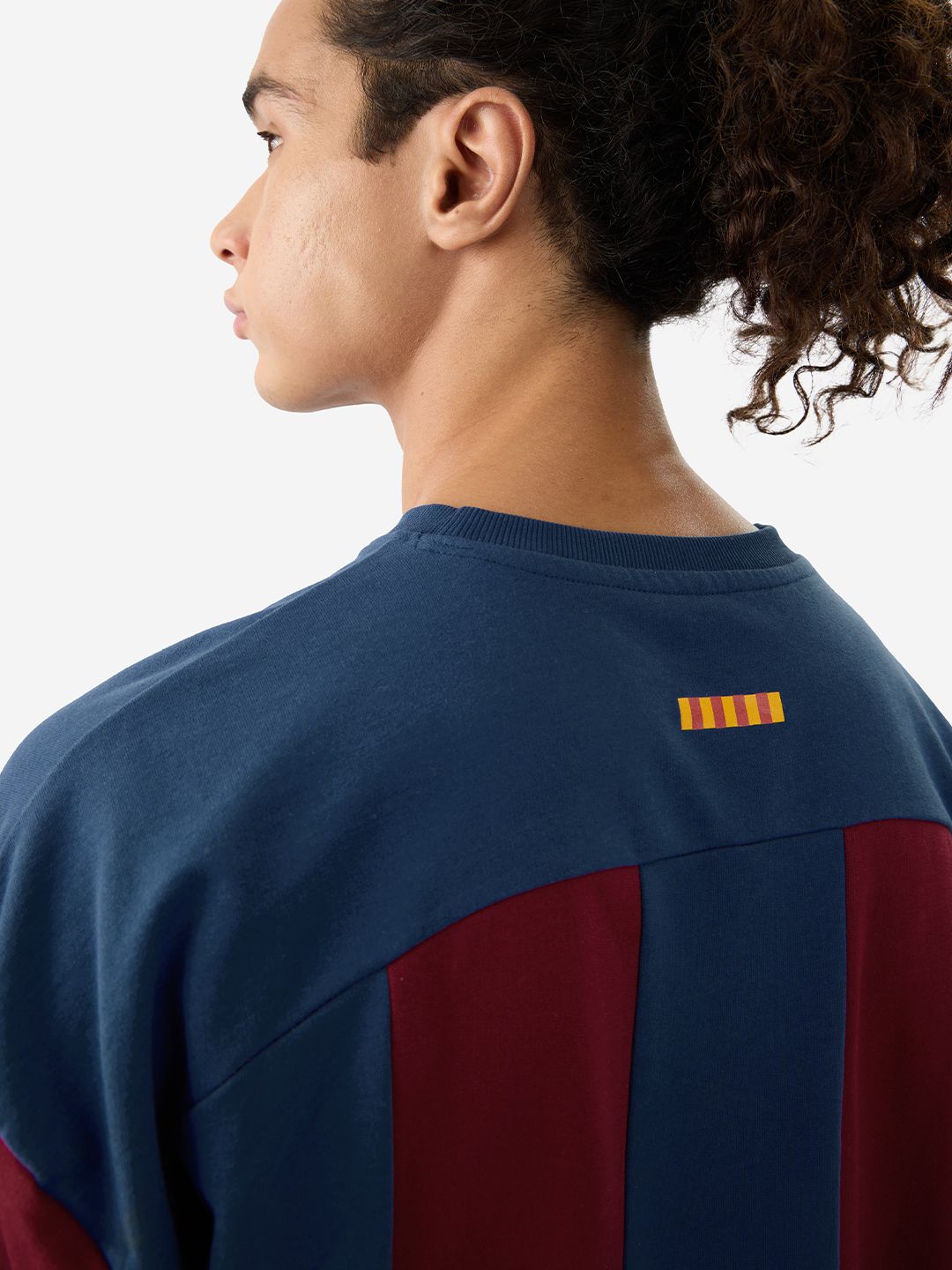 Buy FCB: Matchday Oversized T-Shirts Online