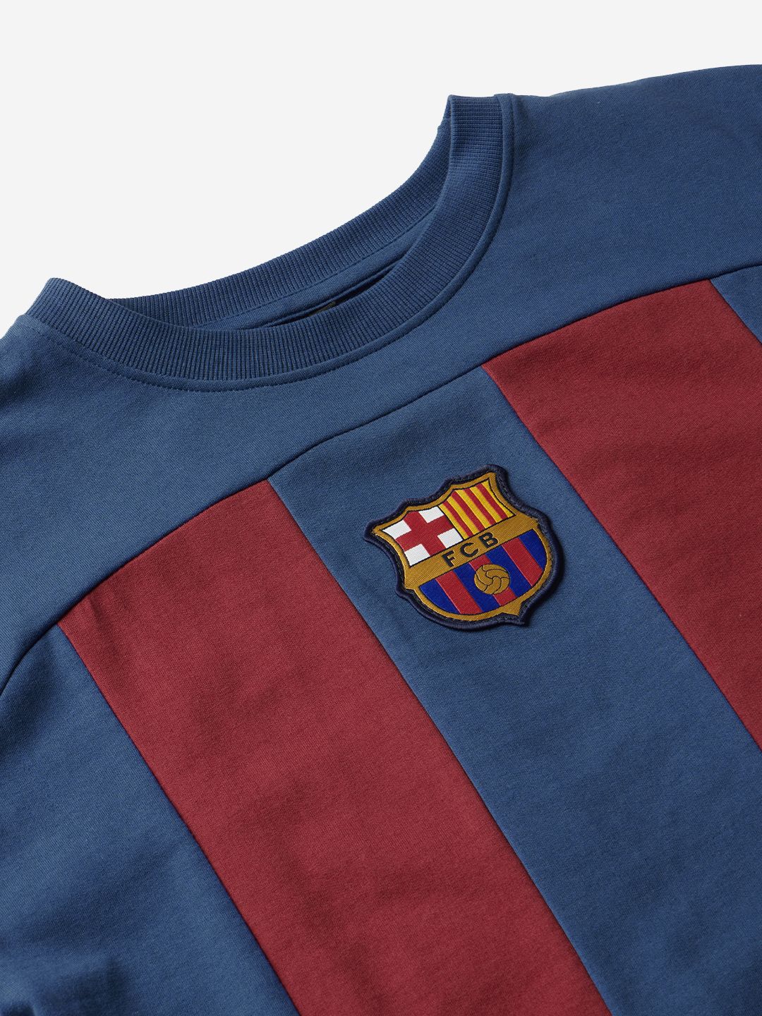 Buy FCB: Matchday Oversized T-Shirts Online