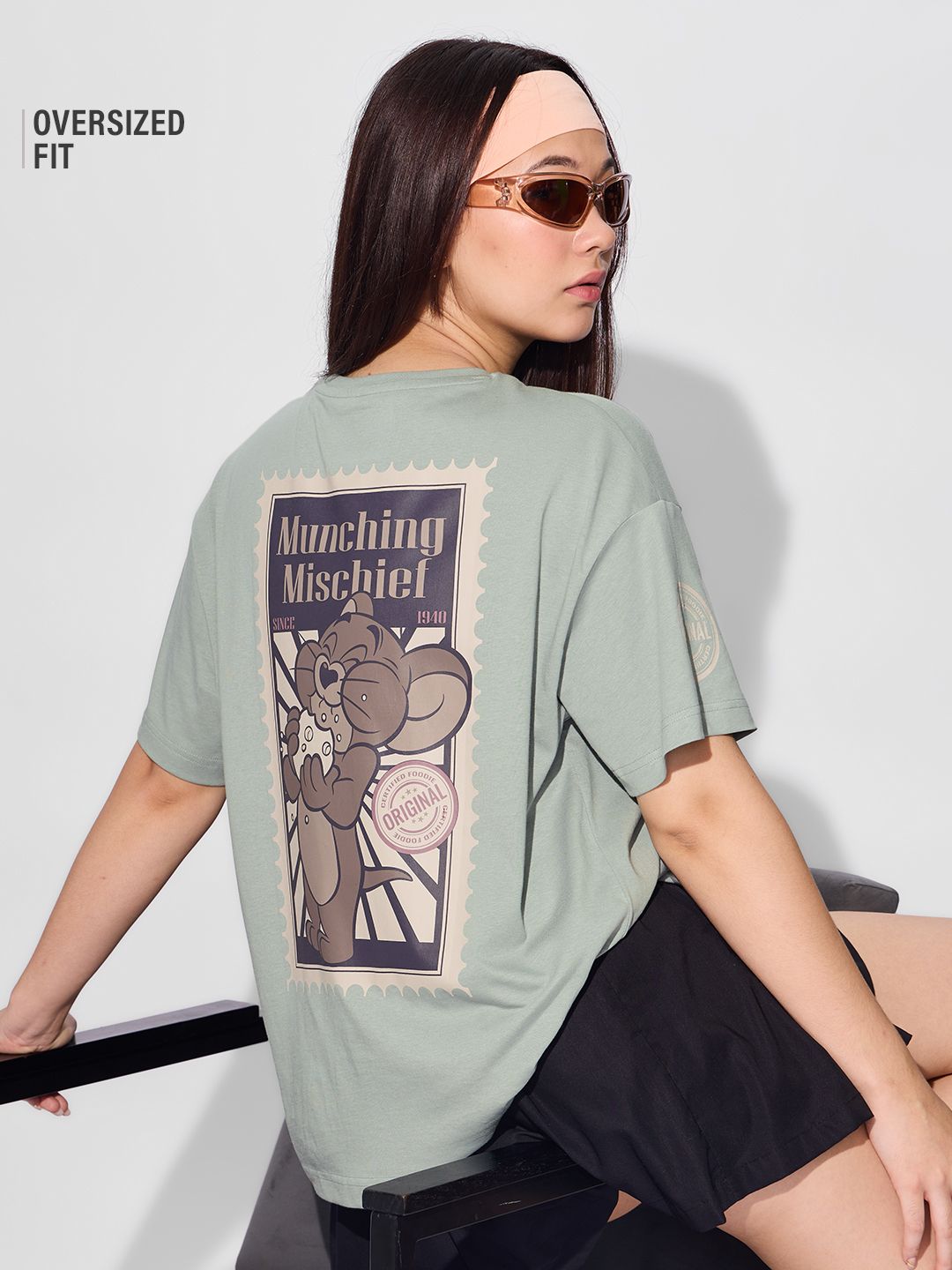 Buy Tom & Jerry: Munching Mischief Women Oversized T-Shirts online at ...