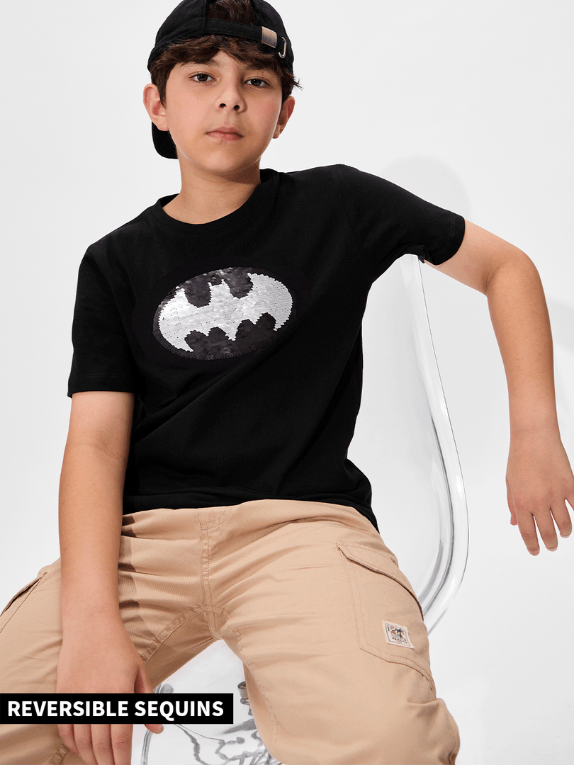 Buy Batman: Bat-Signal Boys Cotton T-Shirts online at The Souled Store.