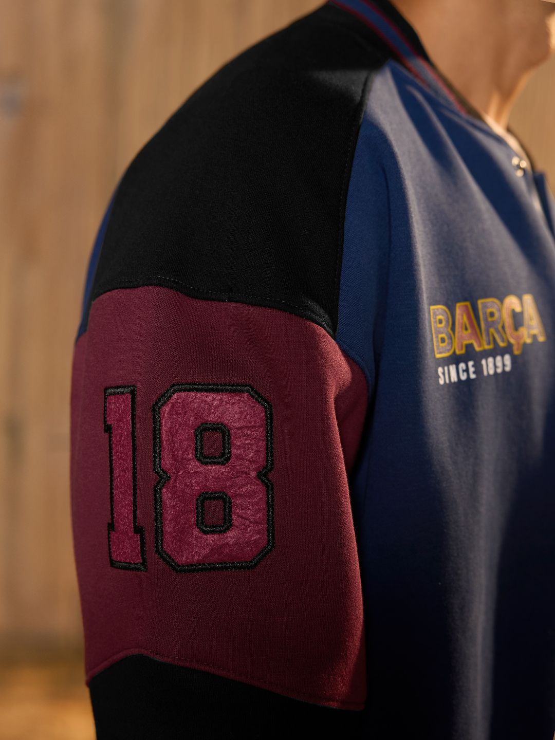 Buy FC Barcelona: Barca Men Puffer Jackets Online