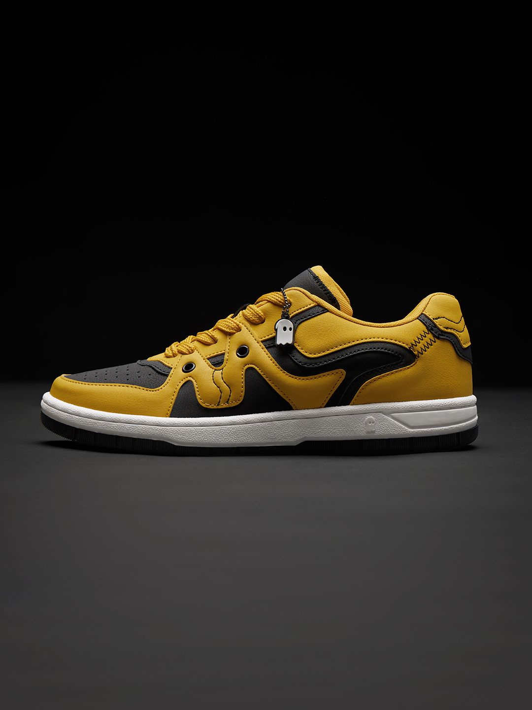 Buy UBZ : Kaali Peeli Men Low Top Sneakers Online