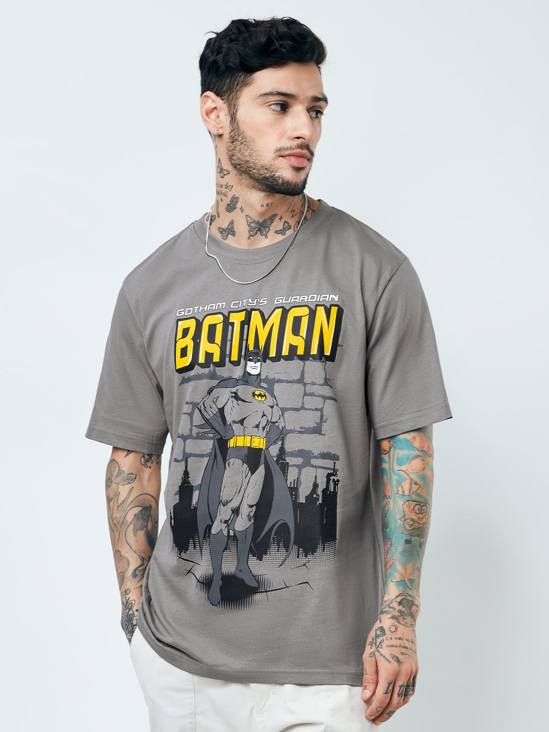 Batman T-Shirt for Men - Buy Official Batman T-Shirt for Men Online in ...
