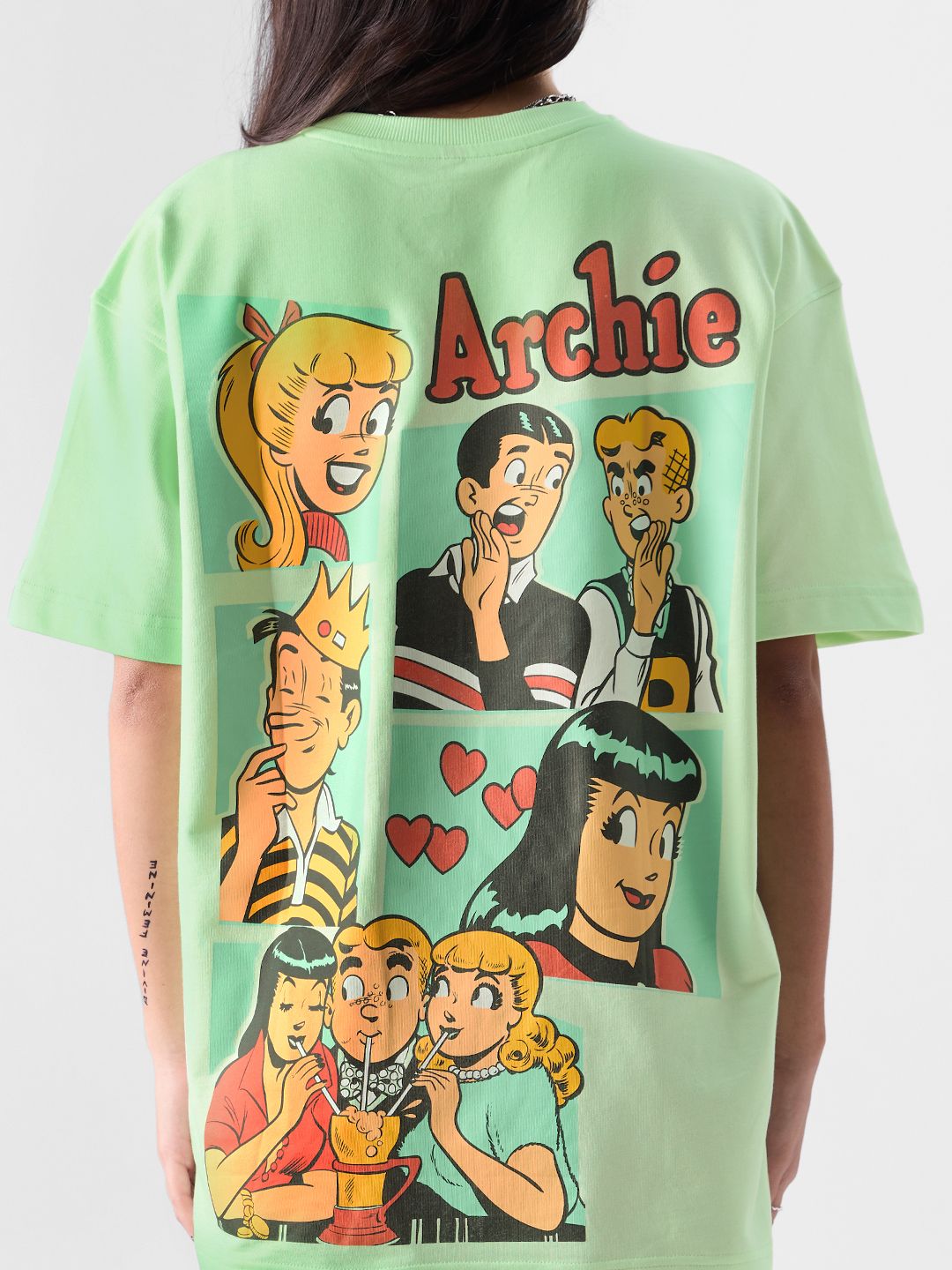 Buy Archie: The Gang Oversized T-Shirt Online