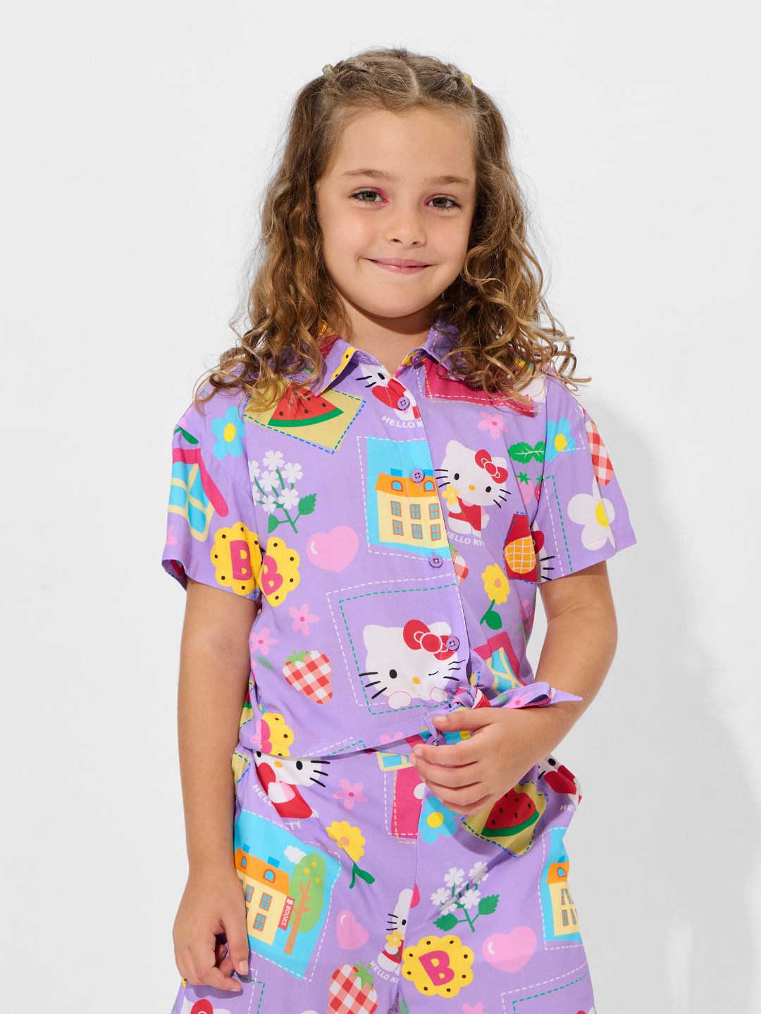 Buy Hello Kitty: Bows & Blooms Set Online at The Souled Store.